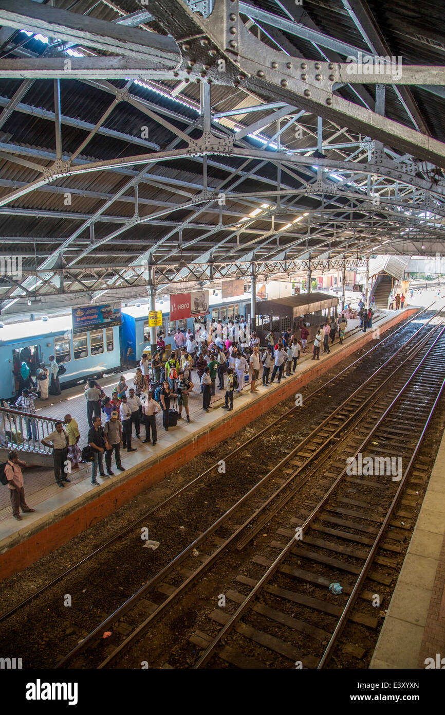 Fort Railway Station in Colombo Stock Photo - Alamy