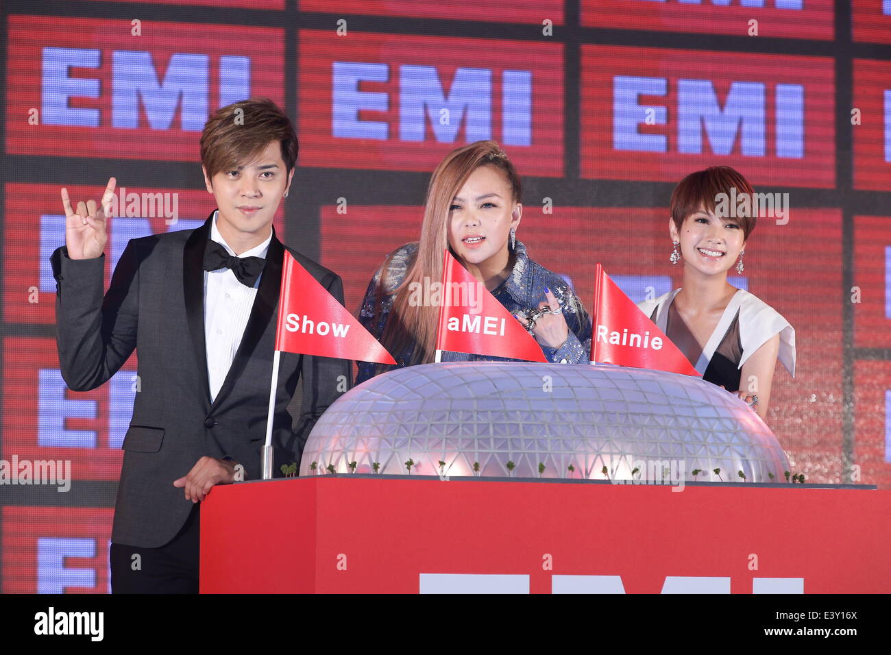 Taipei. 30th June, 2014. Singer A Mei, Show Lo and Rainie Yang attend A ...
