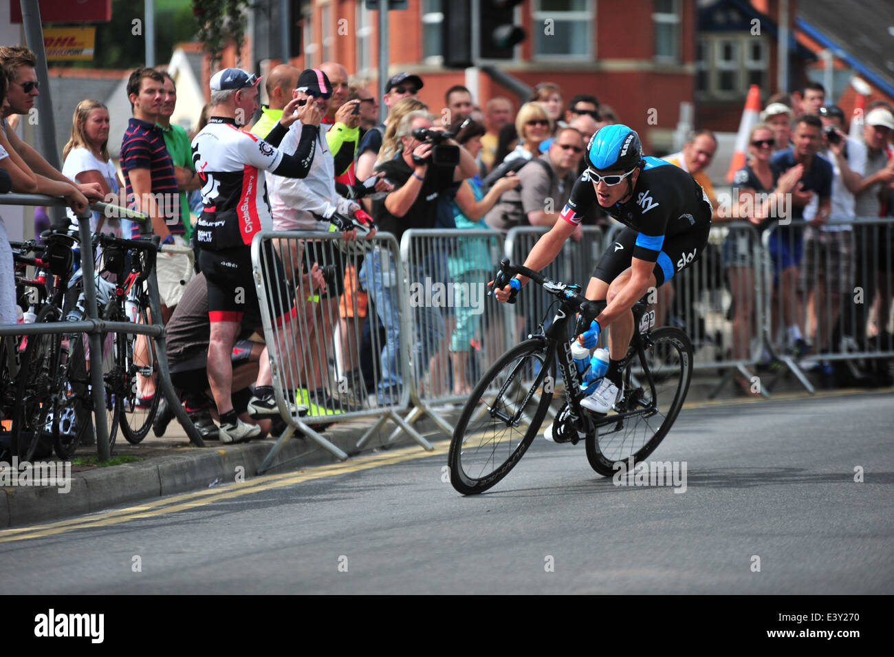 Lone rider hi-res stock photography and images - Alamy