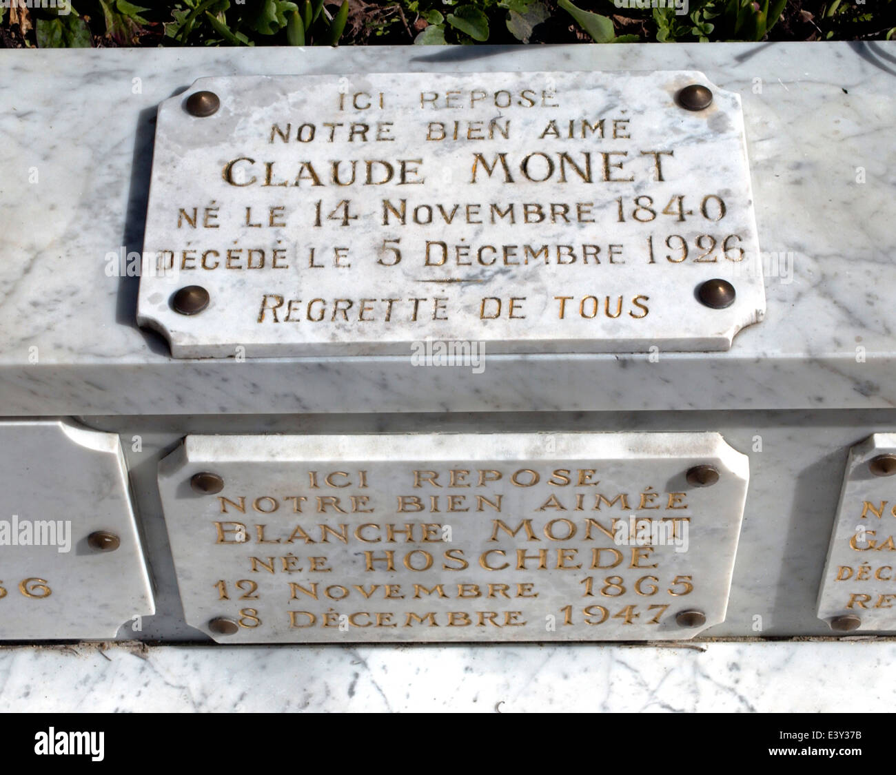 AJAXNETPHOTO. FRANCE,GIVERNY - THE GRAVE OF THE ARTIST CLAUDE MONET ...