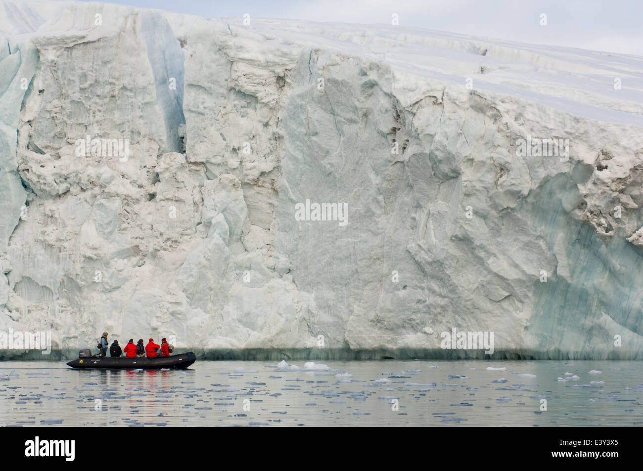 Zodiac in front of the Samarinbreen Glacier, Hornsund, Spitsbergen ...