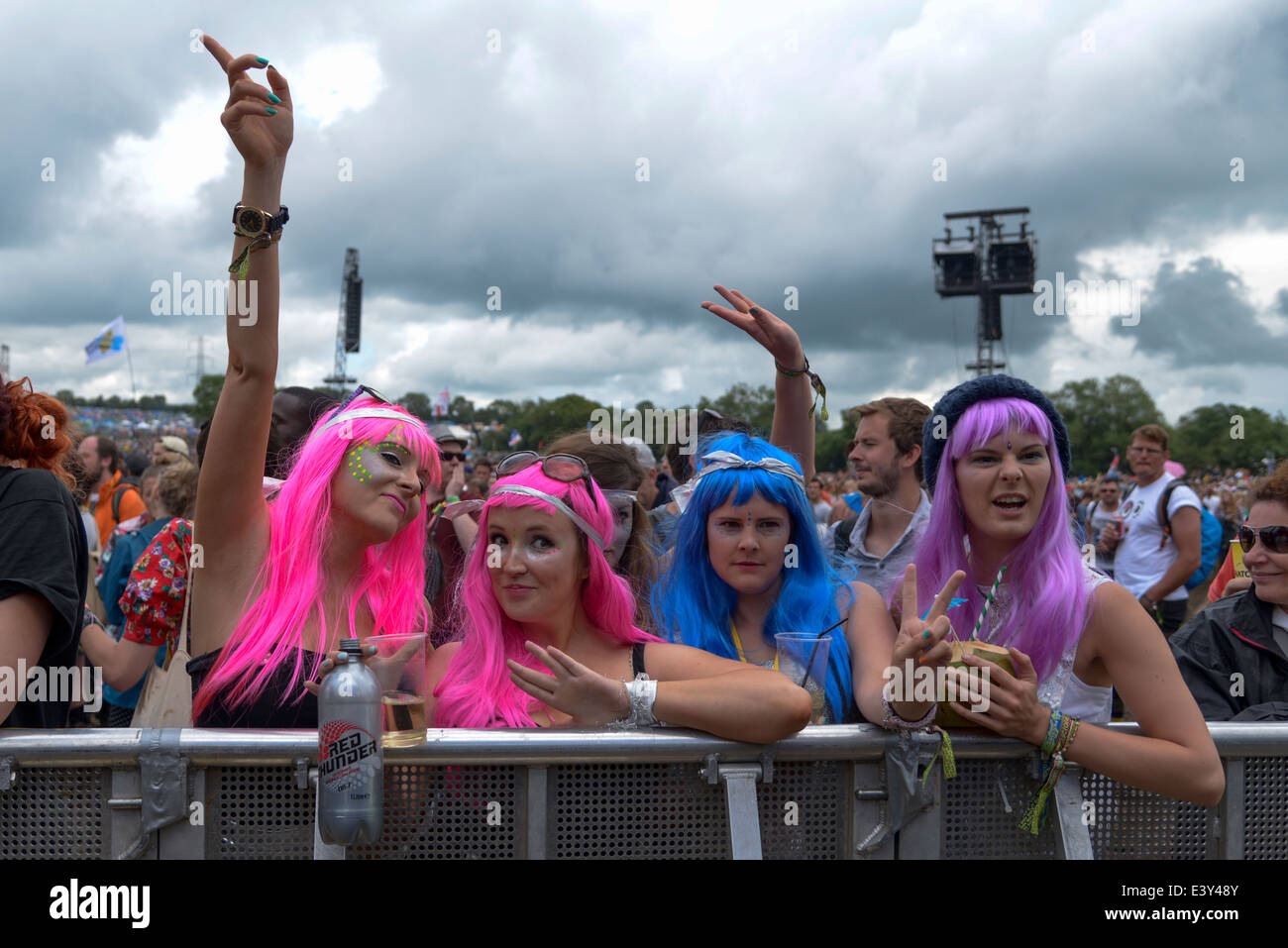 Pilton, UK, 27/06/2014 : Atmosphere at Glastonbury Festival, girls in ...