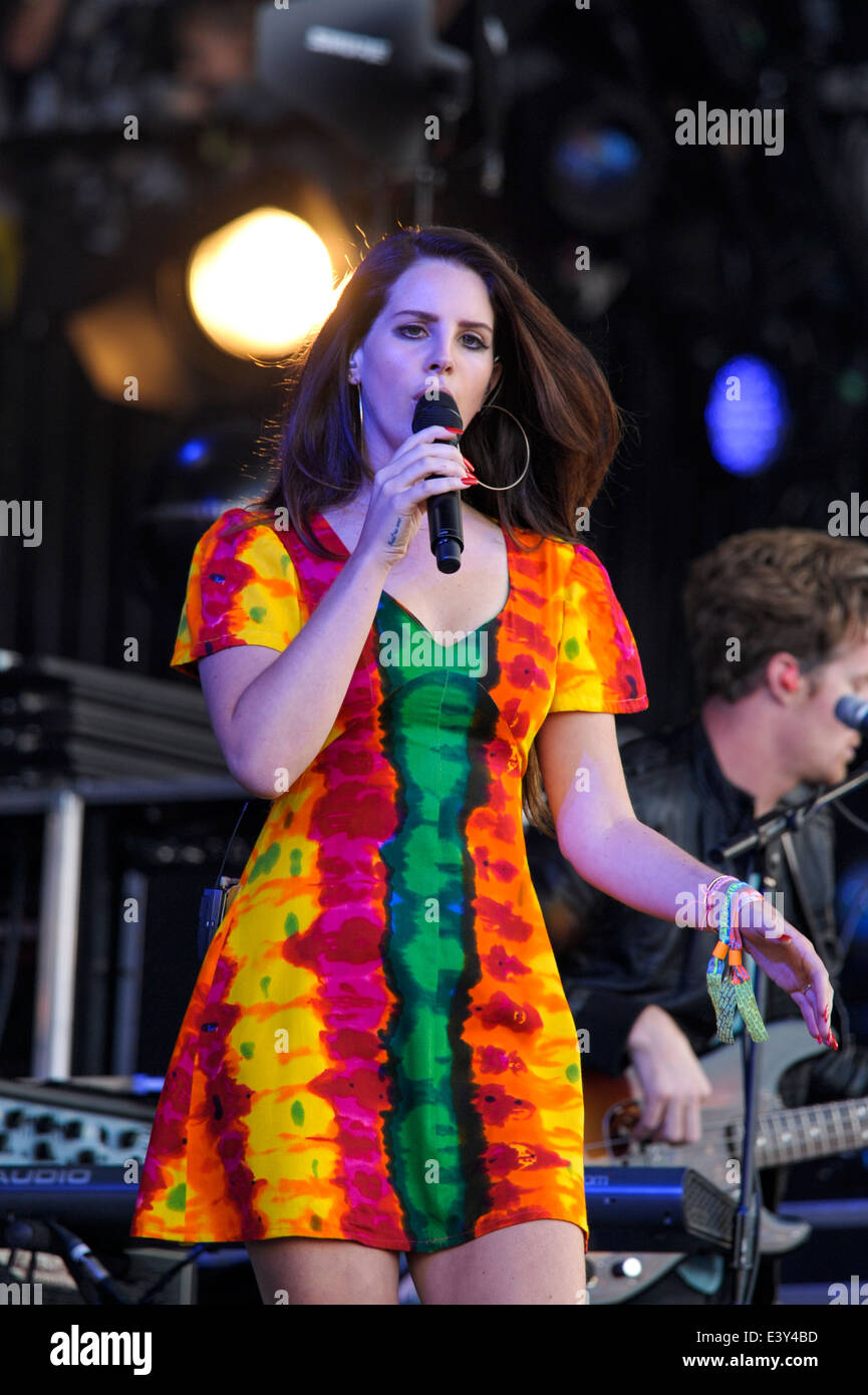 Pilton, UK, 28/06/2014 : Performances at Glastonbury Festival . Lana ...