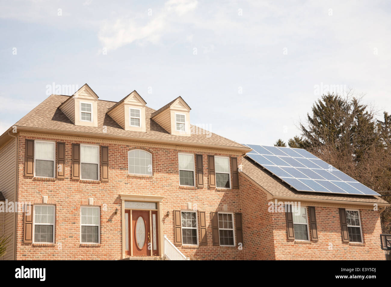 Solar brick hi-res stock photography and images - Alamy