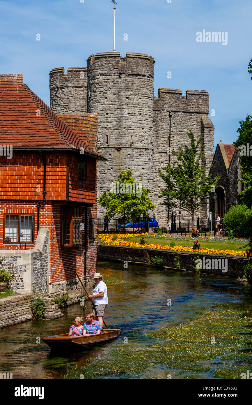 People boating on river stour hi-res stock photography and images - Alamy