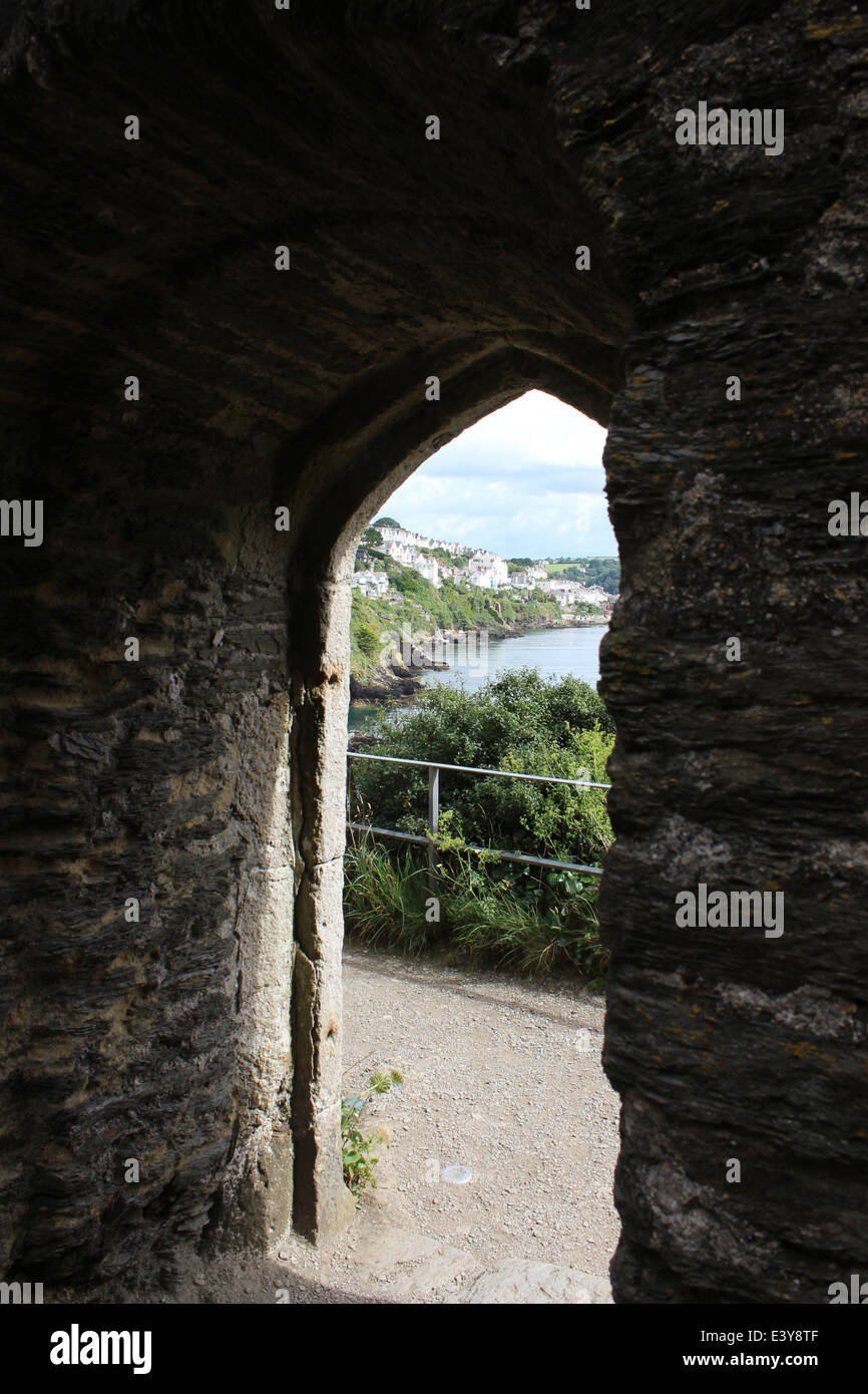 St catherine's castle fowey hi-res stock photography and images - Alamy
