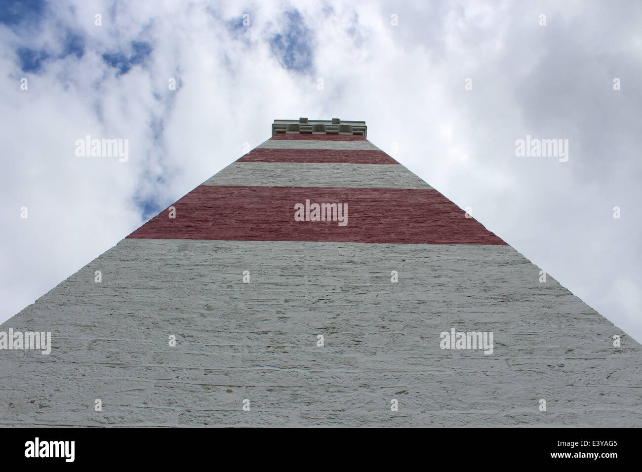 Gribbin head daymark hi-res stock photography and images - Alamy
