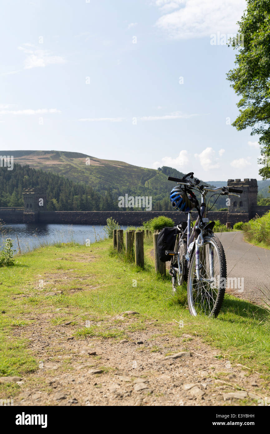 Ladybower reservoir bike High Resolution Stock Photography and Images ...