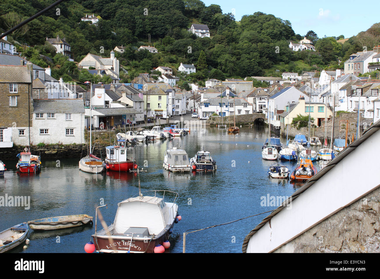 Cornwall polperro blue peter hi-res stock photography and images - Alamy
