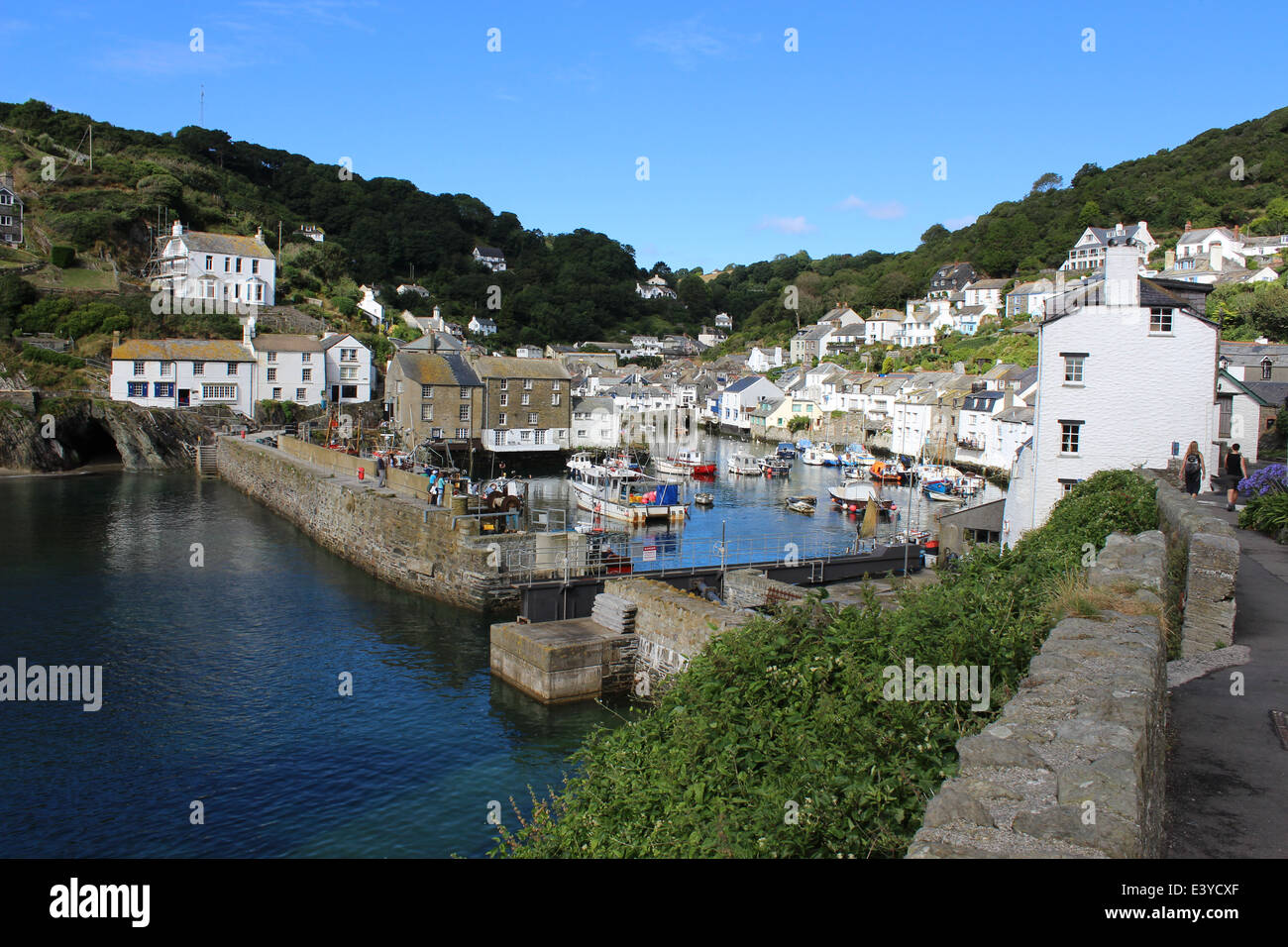 Cornwall polperro blue peter hi-res stock photography and images - Alamy