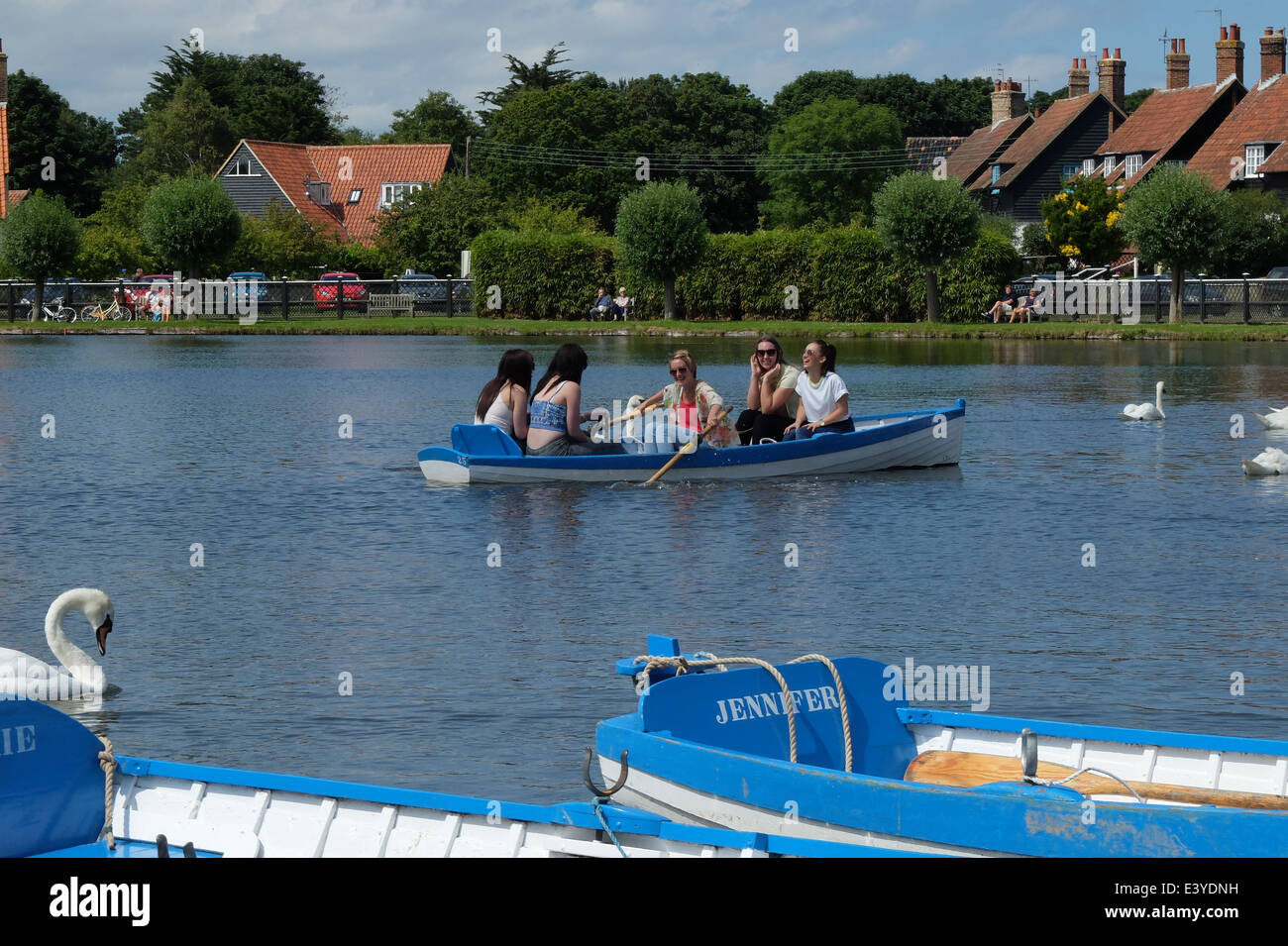 Row feed hi-res stock photography and images - Alamy