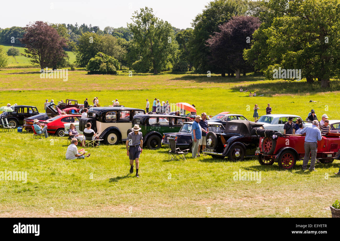 Vintage and classic cars hi-res stock photography and images - Alamy
