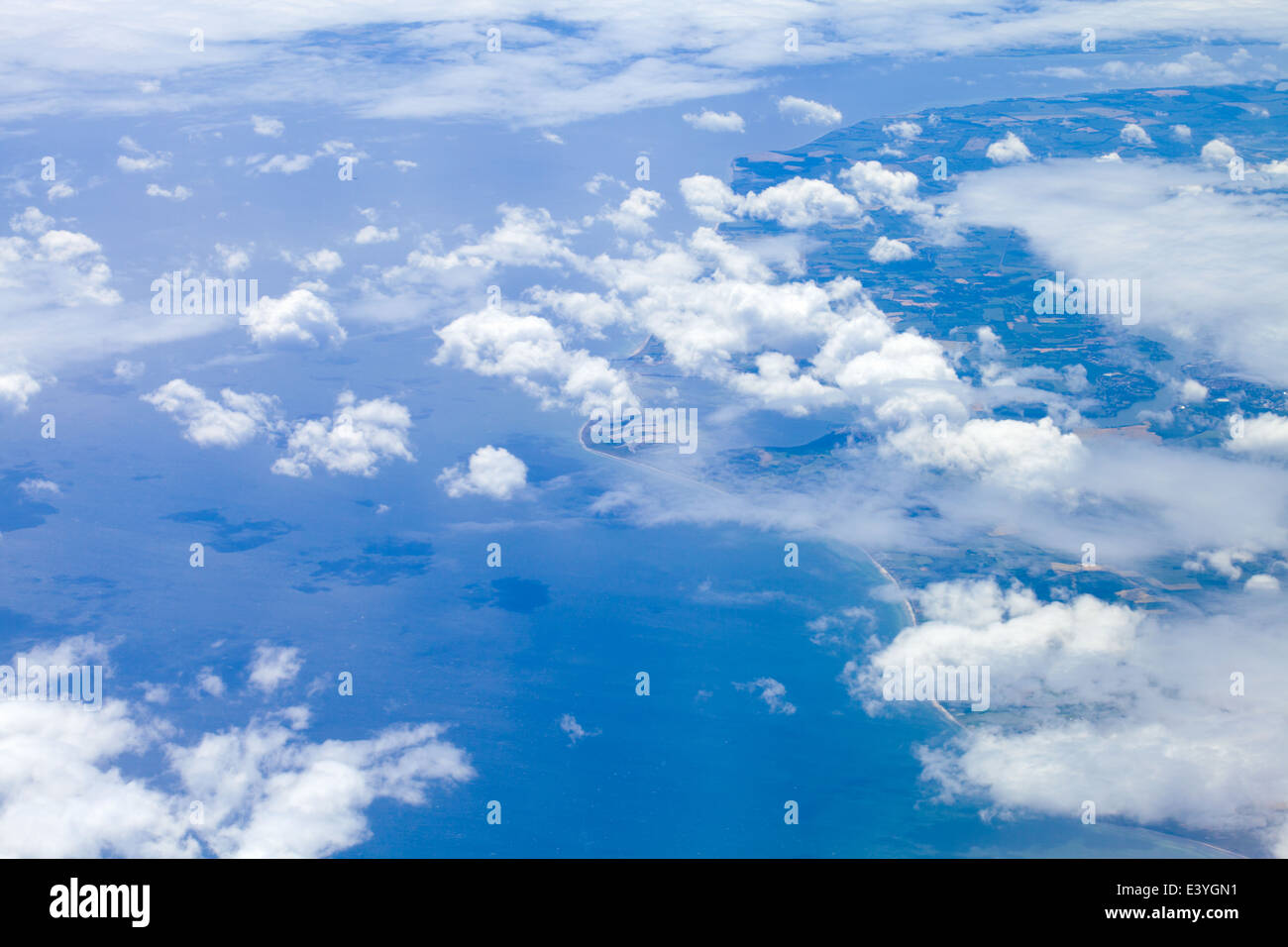Flying over clouds layer hi-res stock photography and images - Alamy