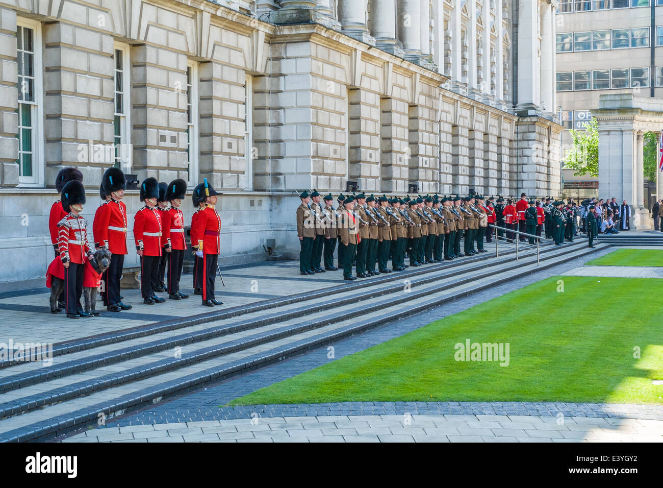 Royal irish regiment hi-res stock photography and images - Alamy