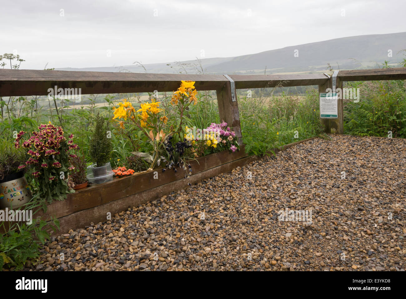A place for Remembrance messages on Clay Bank at the north of the North ...