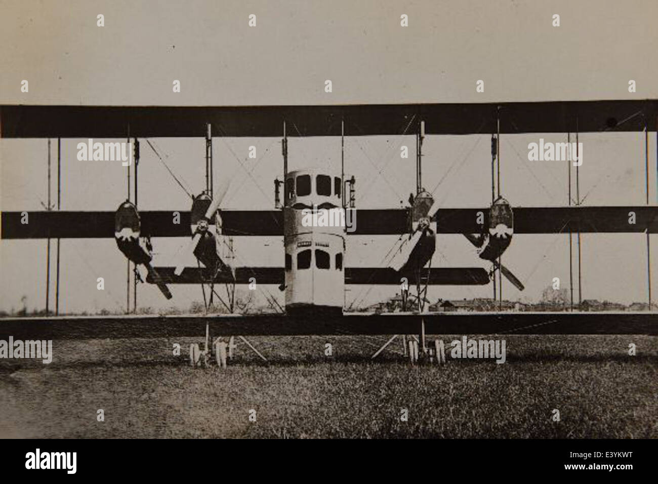 Caproni triplane hi-res stock photography and images - Alamy