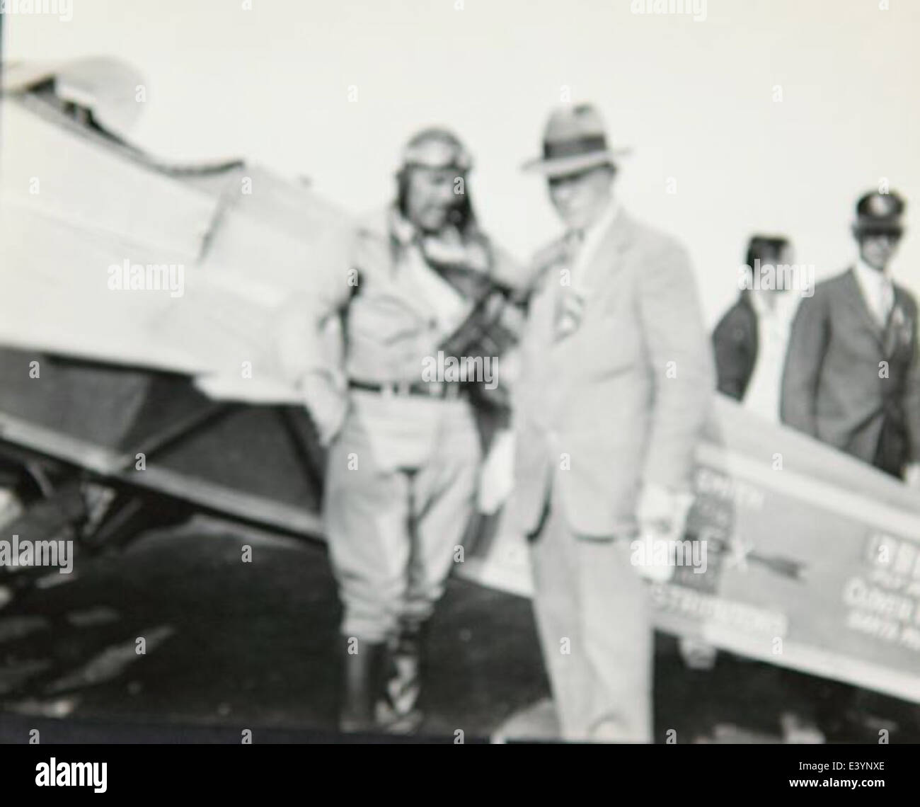 This photograph depicts a Simplex W2S Arrow, an aircraft known for its ...