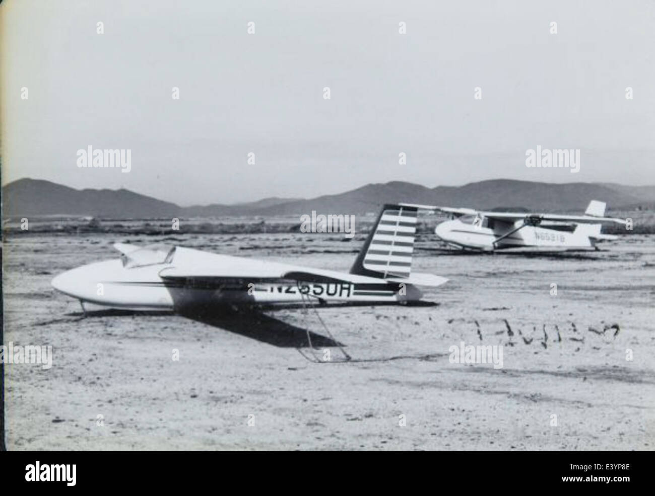 A photograph of the Schweizer SGS-2-33 glider, an example of a ...