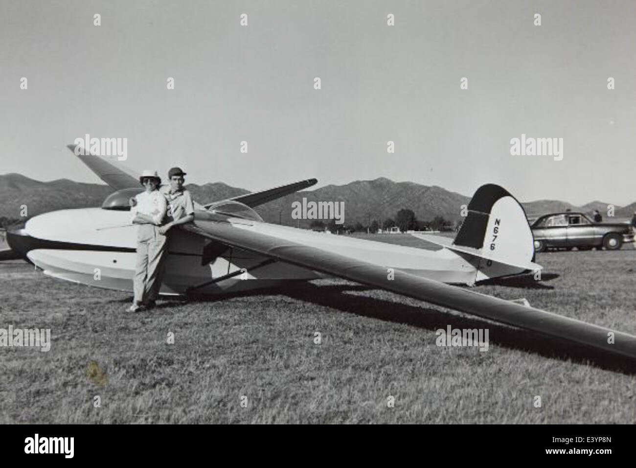 A photograph of the Schweizer SGS-2-8 glider, showcasing its ...