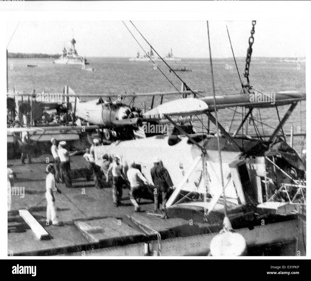 The USS Wright AZ/AV-1, a naval aviation tender, was used to support ...