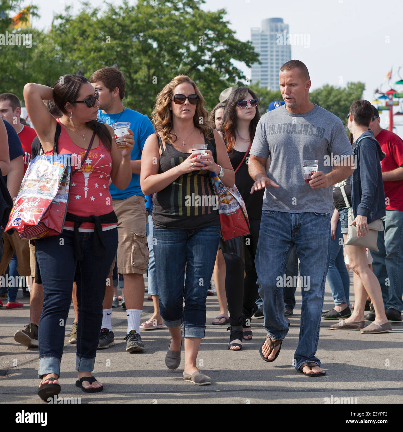 People enjoying Summerfest in Milwaukee, Wisconsin, USA Stock Photo - Alamy