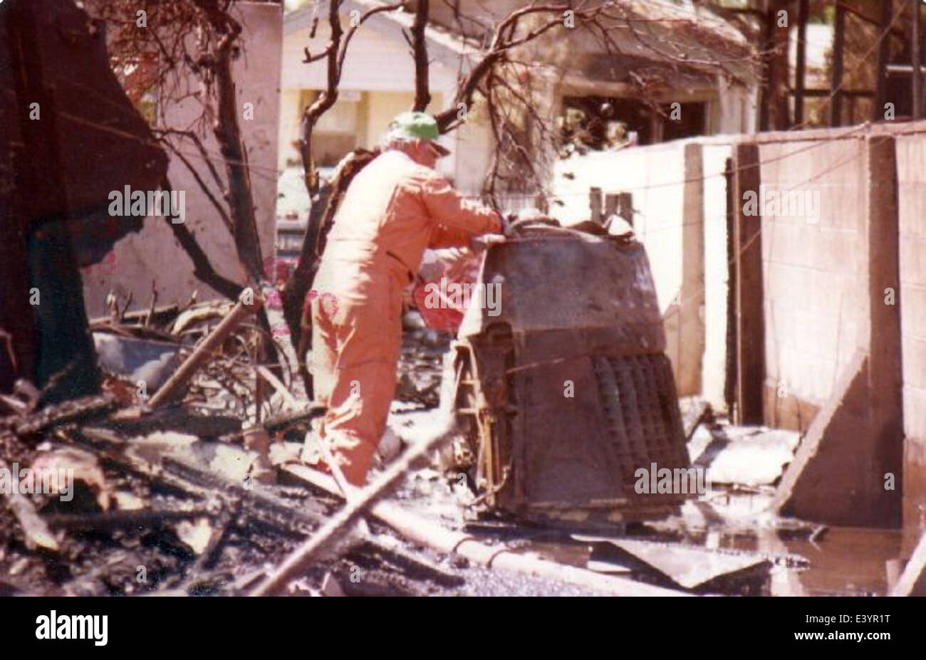 A photograph of the Boeing 727-200 involved in Pacific Southwest ...