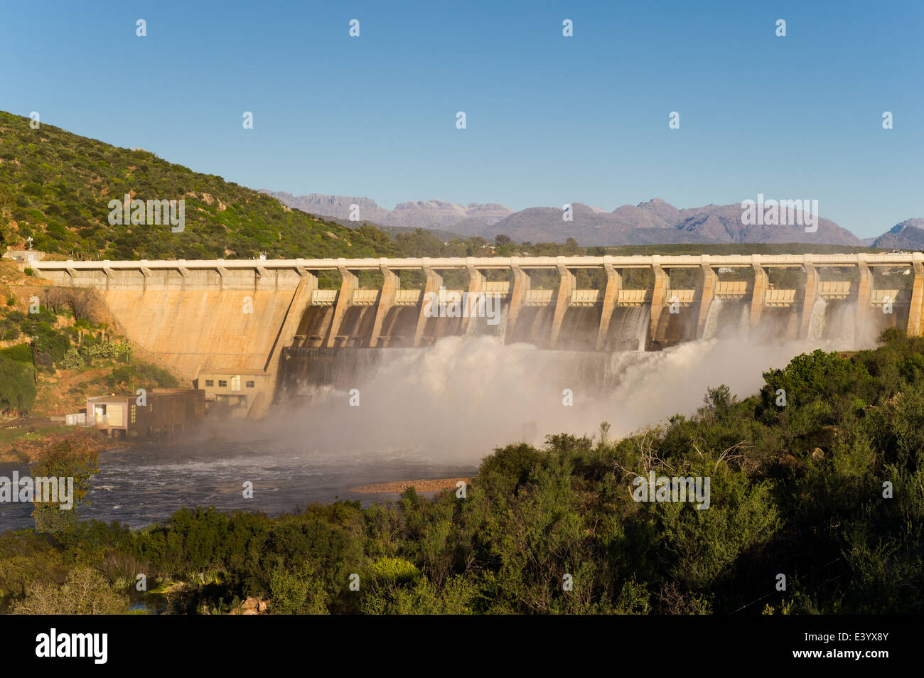 Clanwilliam Dam on the Olifants River, Clanwilliam, South Africa Stock ...
