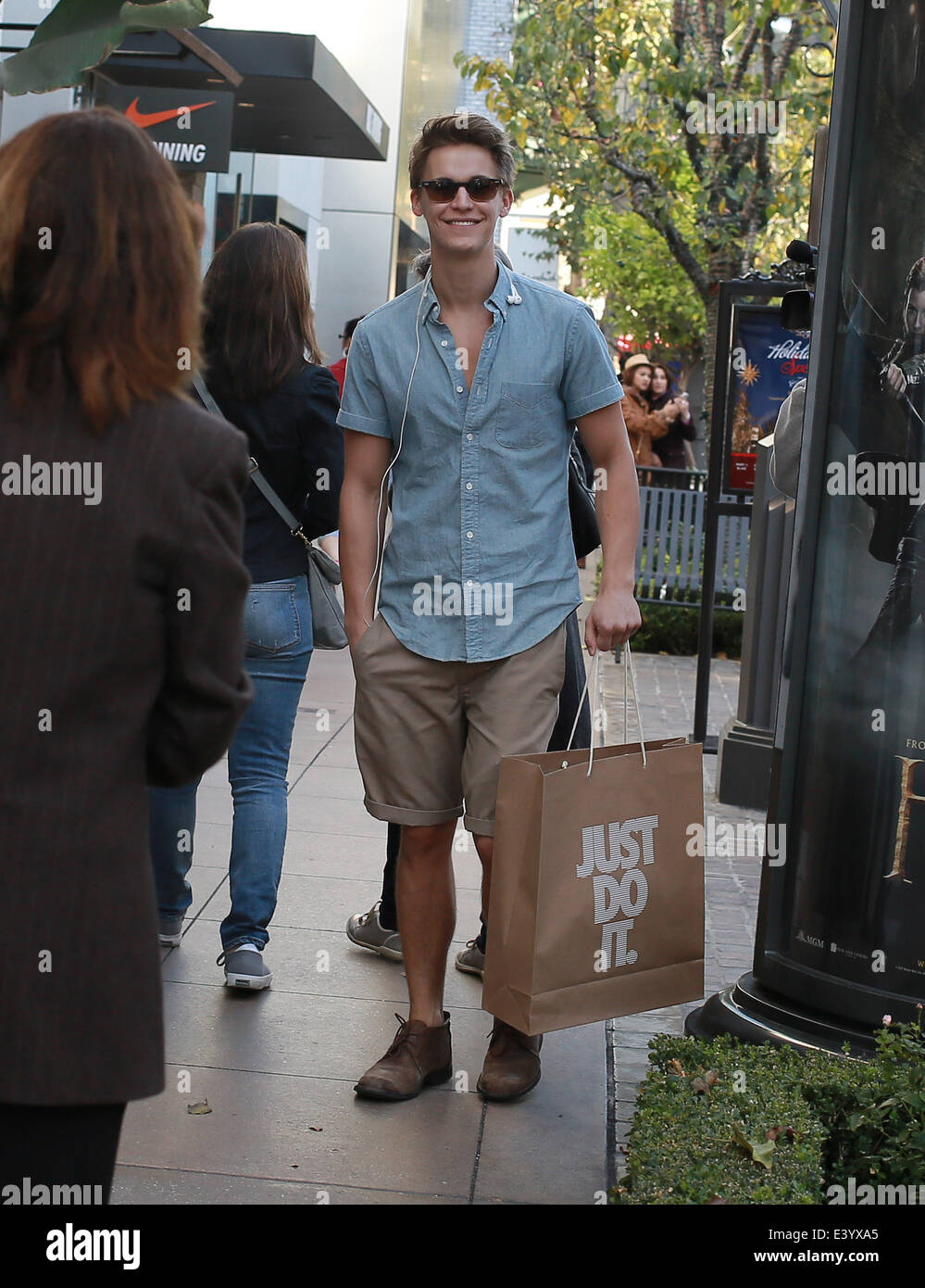 Australian Actor Rhys Wakefield Shops at the Grove Featuring: Rhys ...