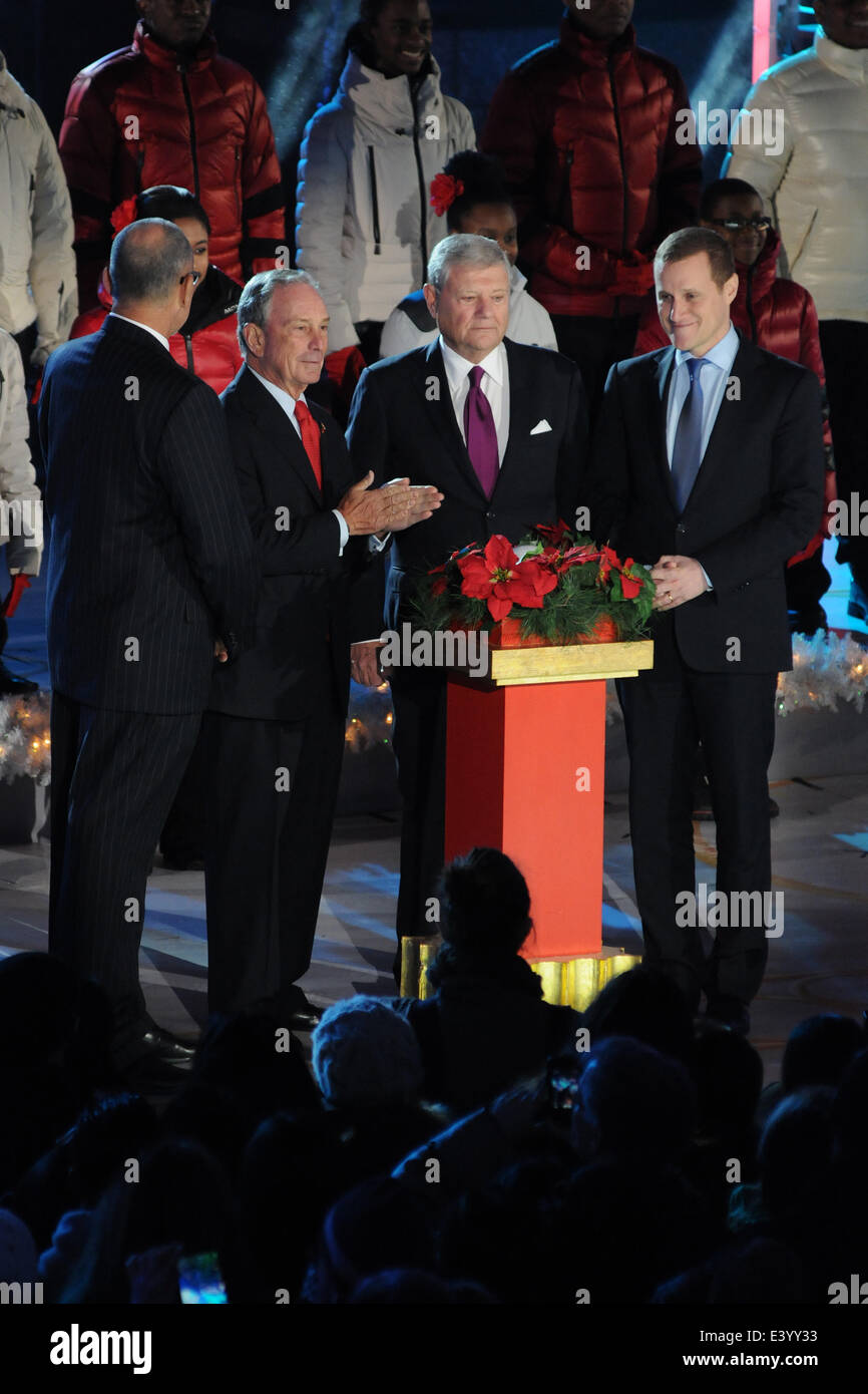 81st annual Rockefeller Center Christmas Tree Lighting Ceremony ...