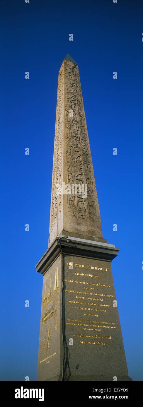 Place de la Concorde Egyptian obelisque obelisk Stock Photo - Alamy