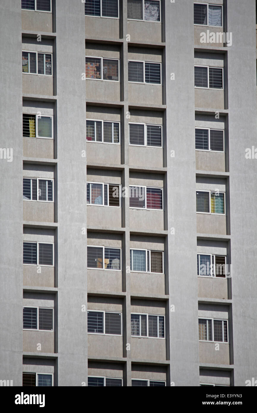 Tall buildings perspective hi-res stock photography and images - Alamy