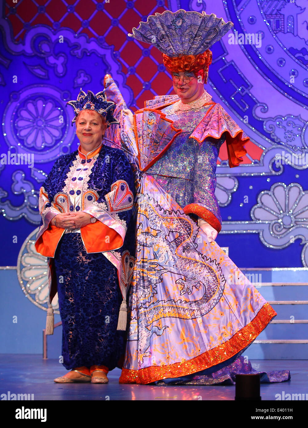 The cast of the New Wimbledon Theatre's 2013 pantomime Aladdin ...