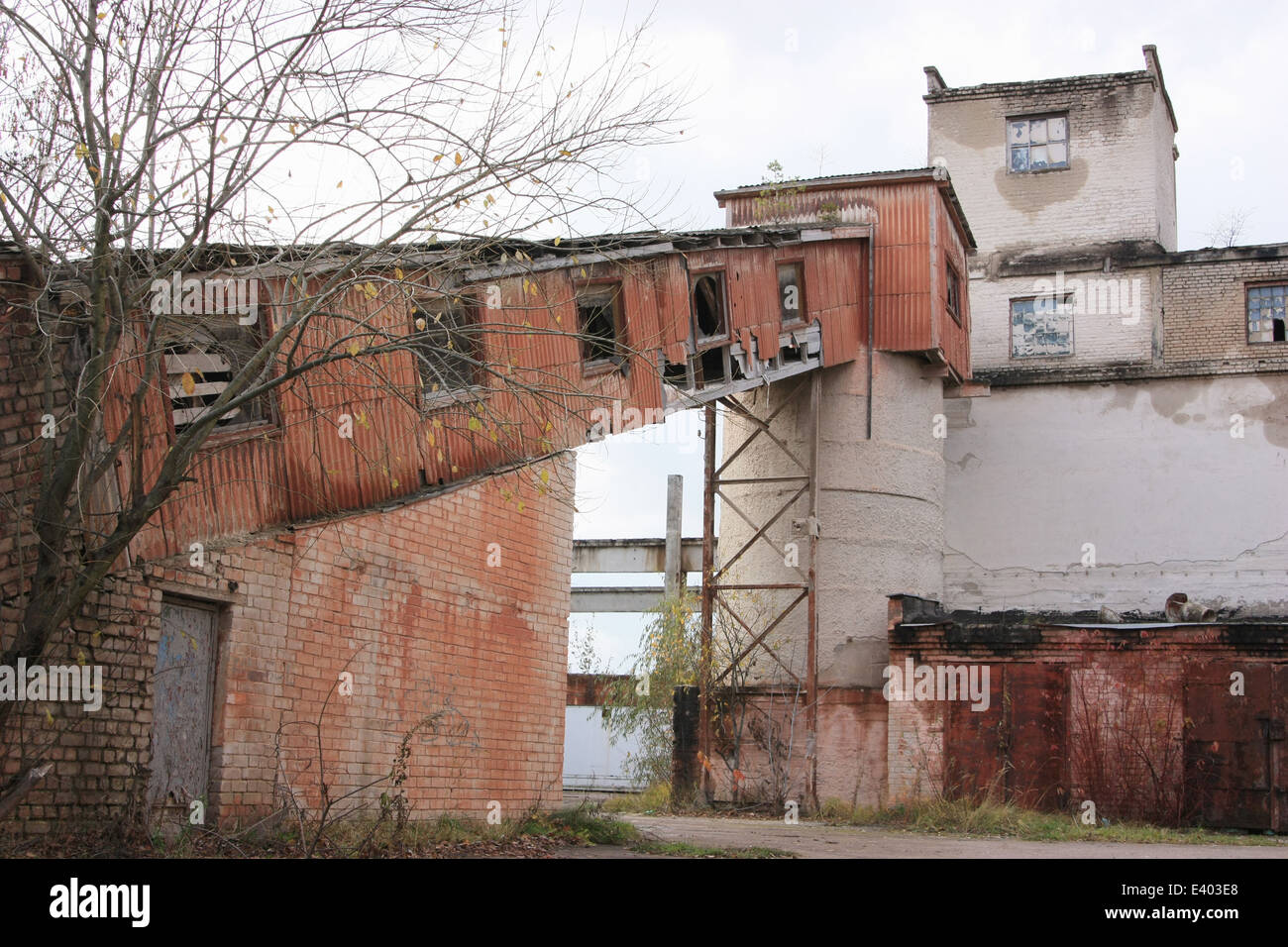 Abandoned soviet factory hi-res stock photography and images - Alamy