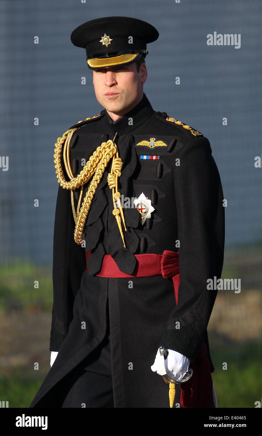 Prince William presents the 1st Battalion Irish Guards with their ...
