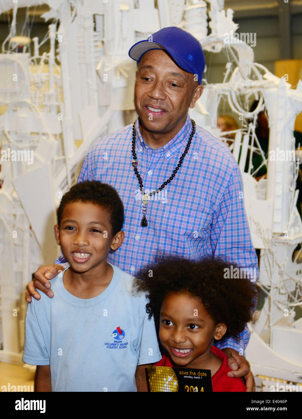 Victor Matthews' debut sculpture 'Garden' with the collaboration of ...