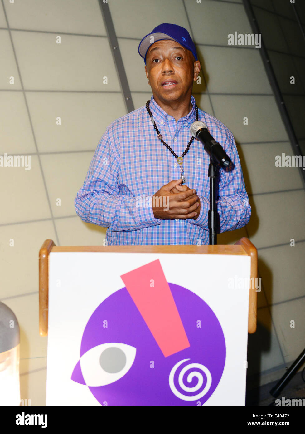 Victor Matthews' debut sculpture 'Garden' with the collaboration of ...