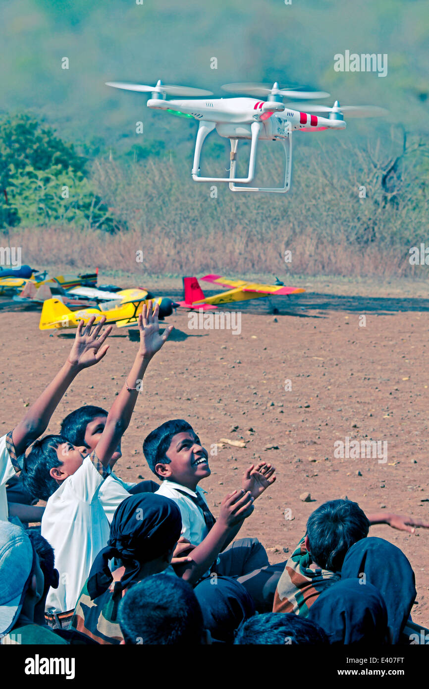 Drone student hi-res stock photography and images - Alamy