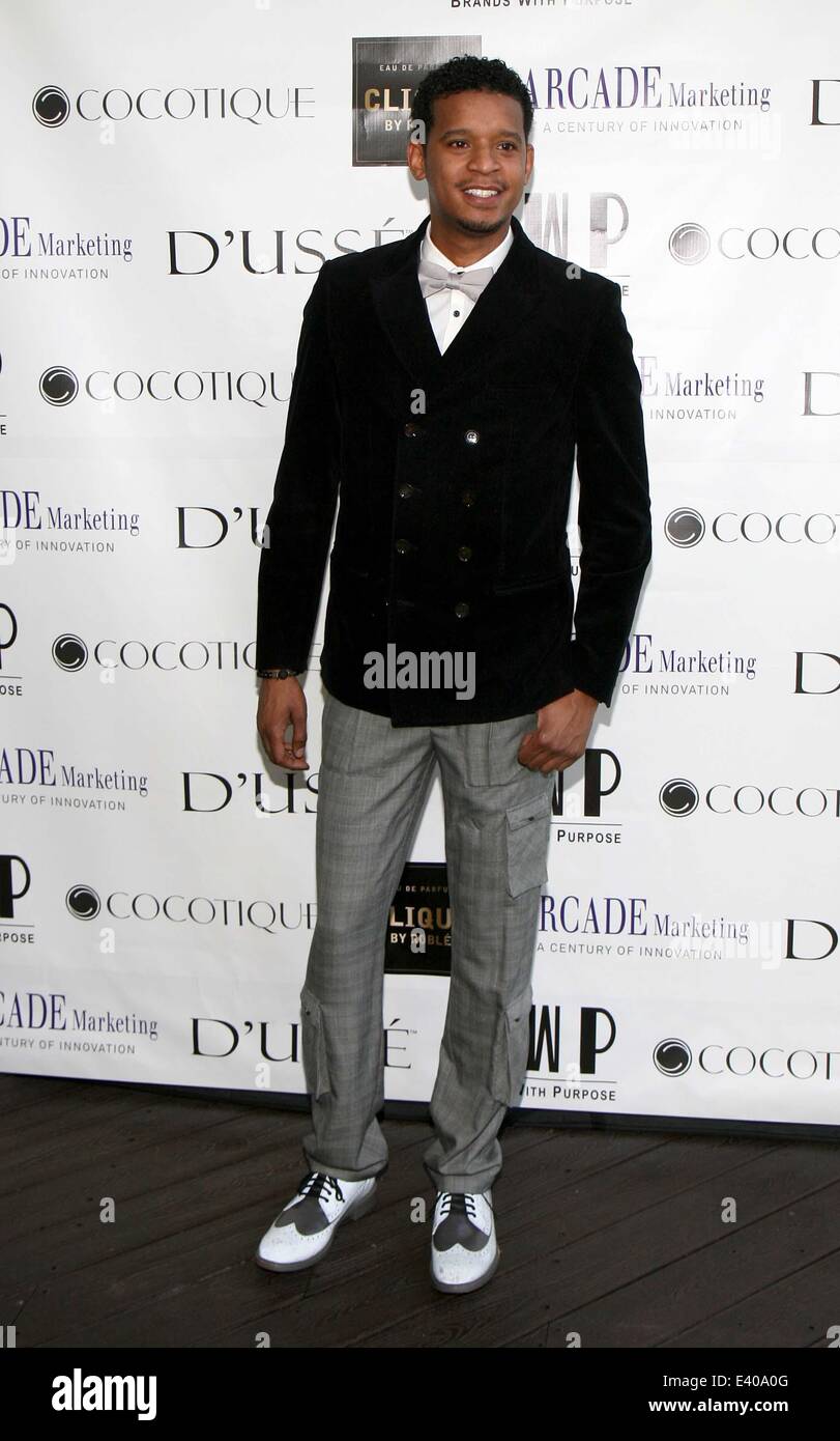 Chef Roble Ali's fragrance recipe testing brunch for his women's ...