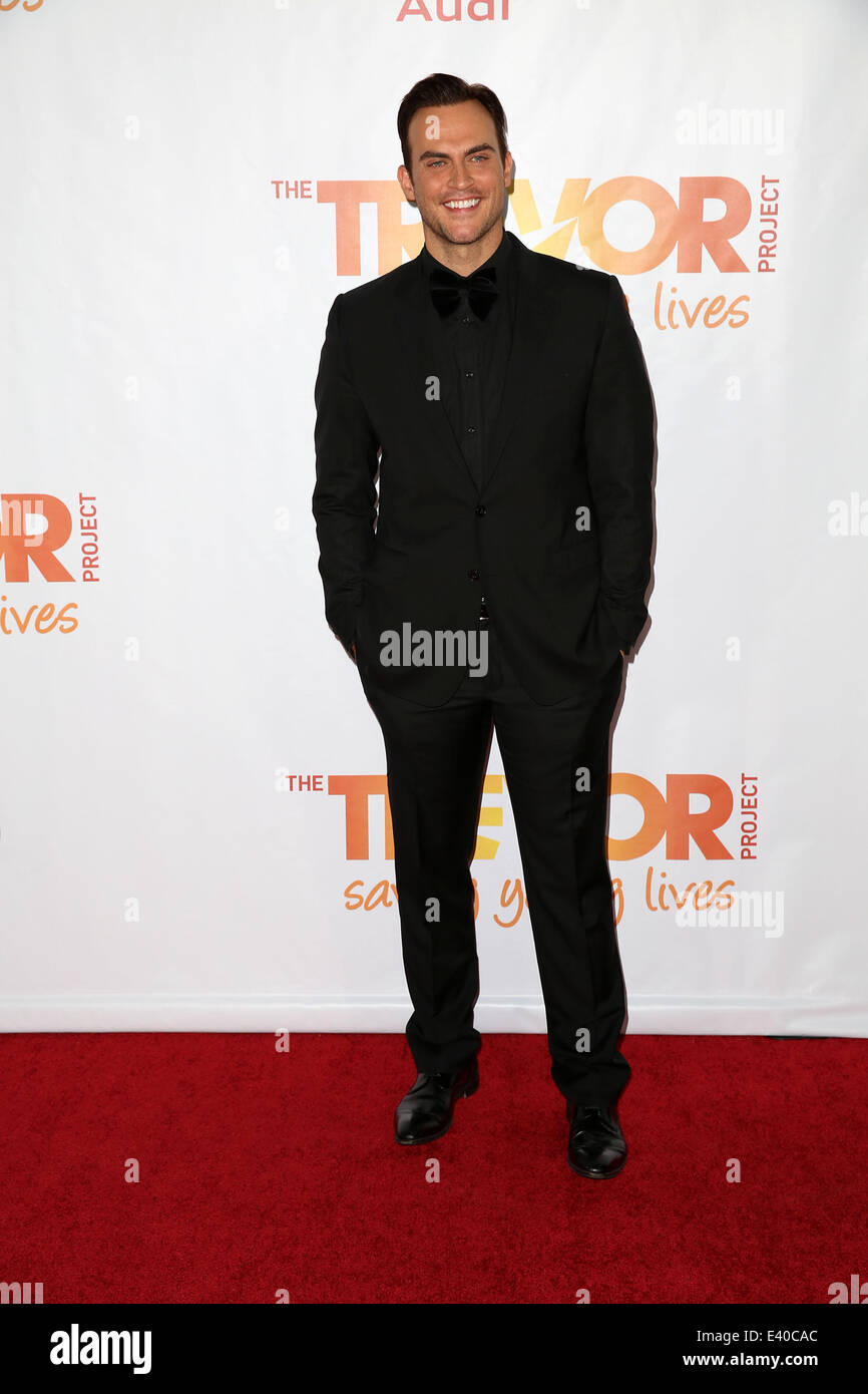 Celebrities attend 'TrevorLIVE LA' honoring Jane Lynch and Toyota for ...