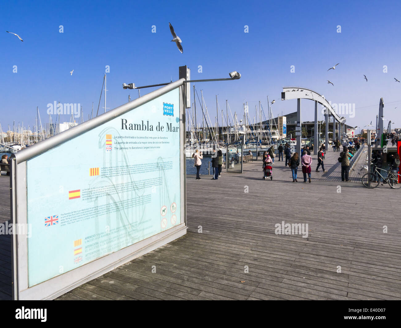 Spain, Barcelona, Pedestrian bridge at harbor Port Vell Stock Photo - Alamy