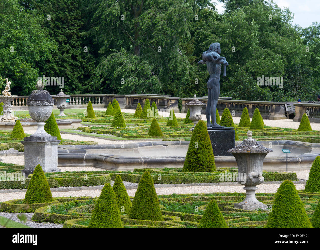 Beautiful geometrical design Formal garden Stock Photo - Alamy