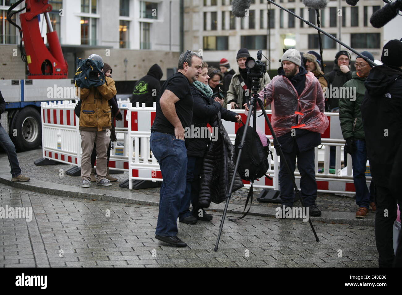 New Tutu-photo shooting at Brandenburger Tor with Bob and Linda Carey ...