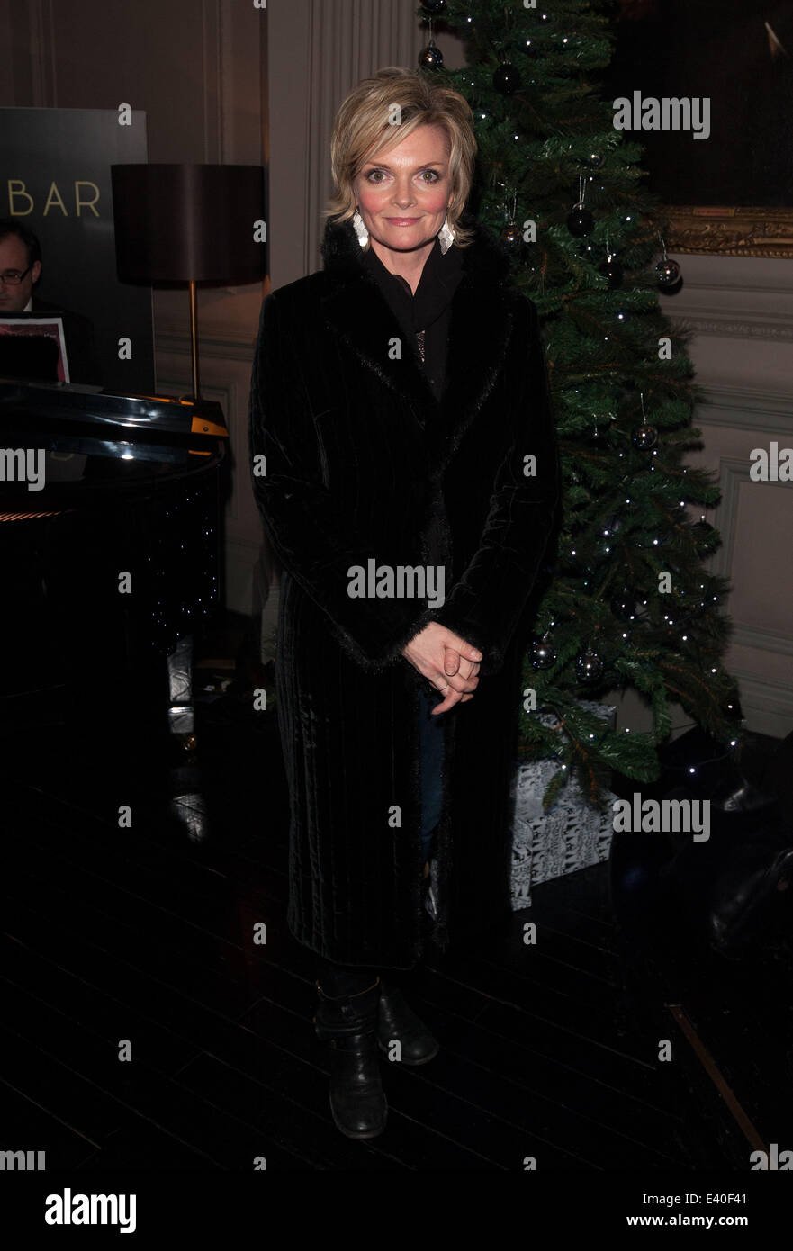 'Aladdin' celebrity press night held at the New Wimbledon Theatre ...