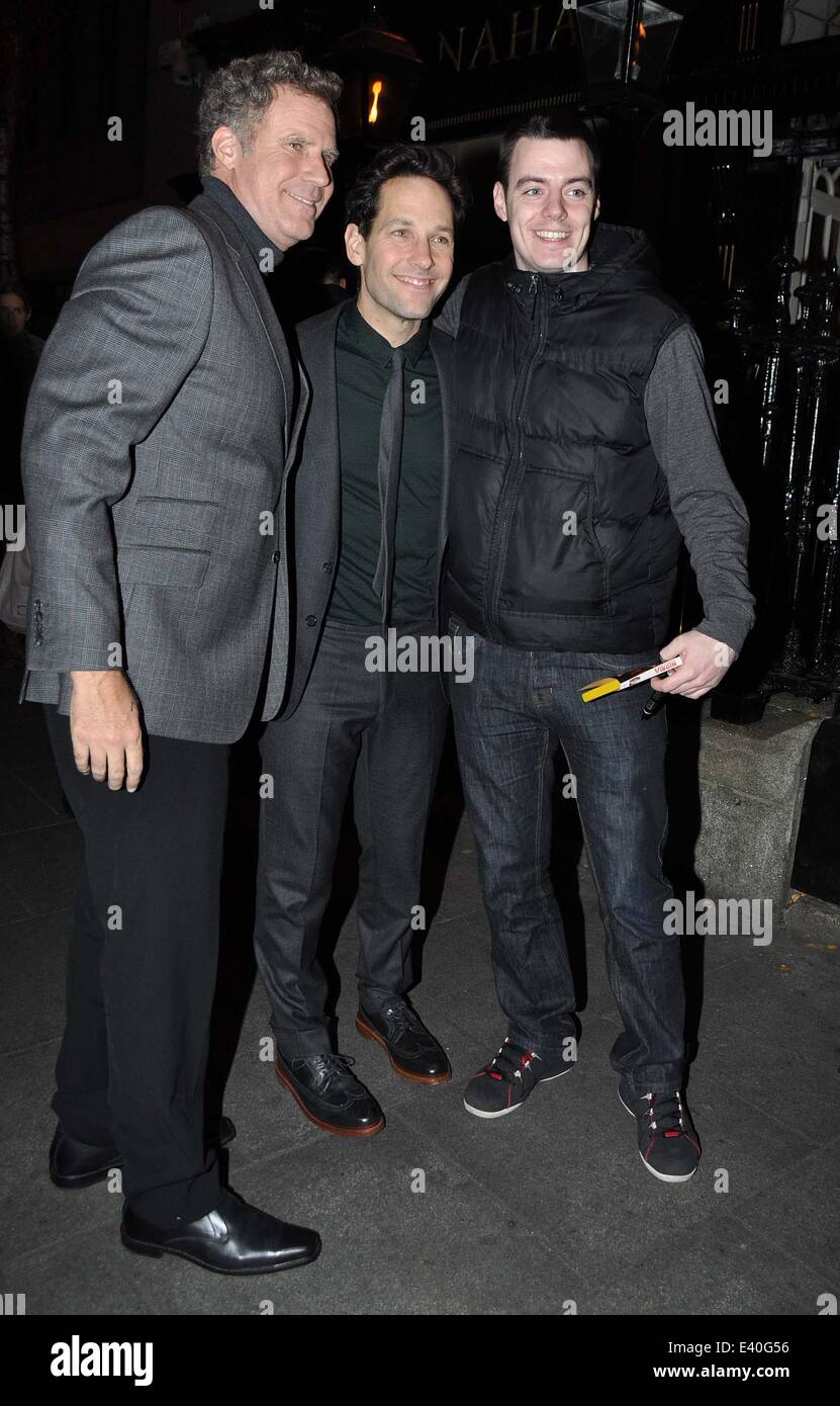 The cast of Anchorman 2 leaving Toners pub after popping in for a ...