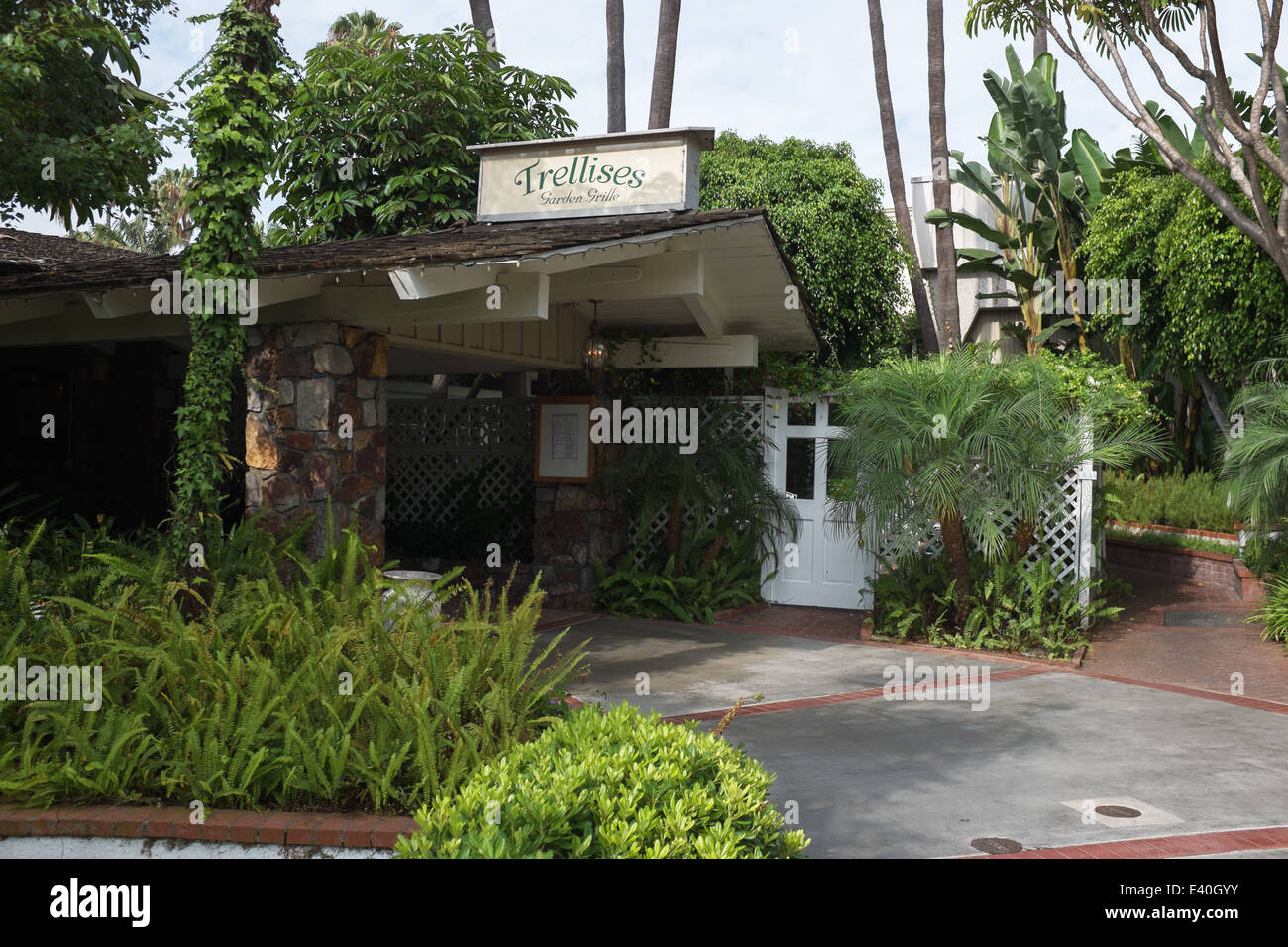 Trellises Garden Grille at Town and Country Resort and Convention ...
