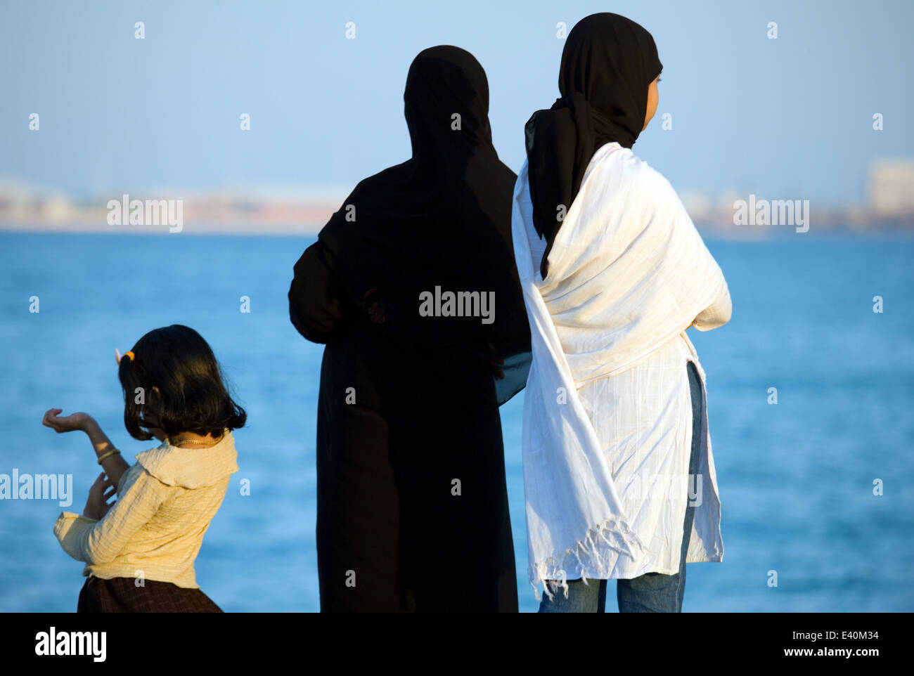 Qatar people at beach hi-res stock photography and images - Alamy