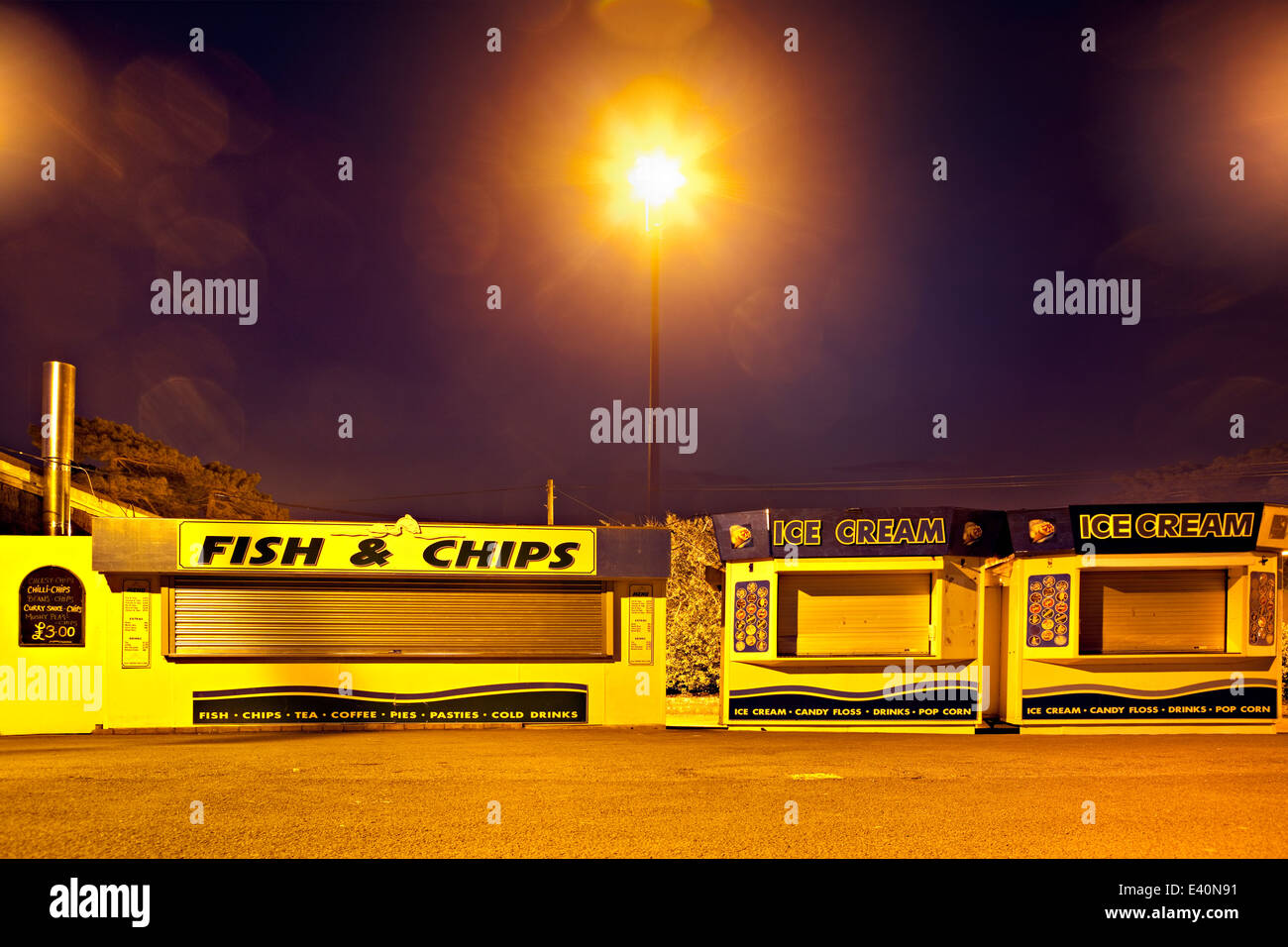 Fish kiosk hi-res stock photography and images - Alamy