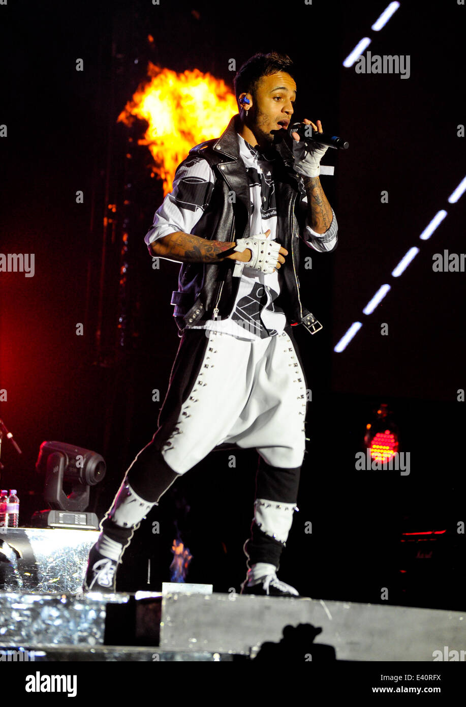 JLS performing live at LG Arena as part of their 'JLS Goodbye - The ...