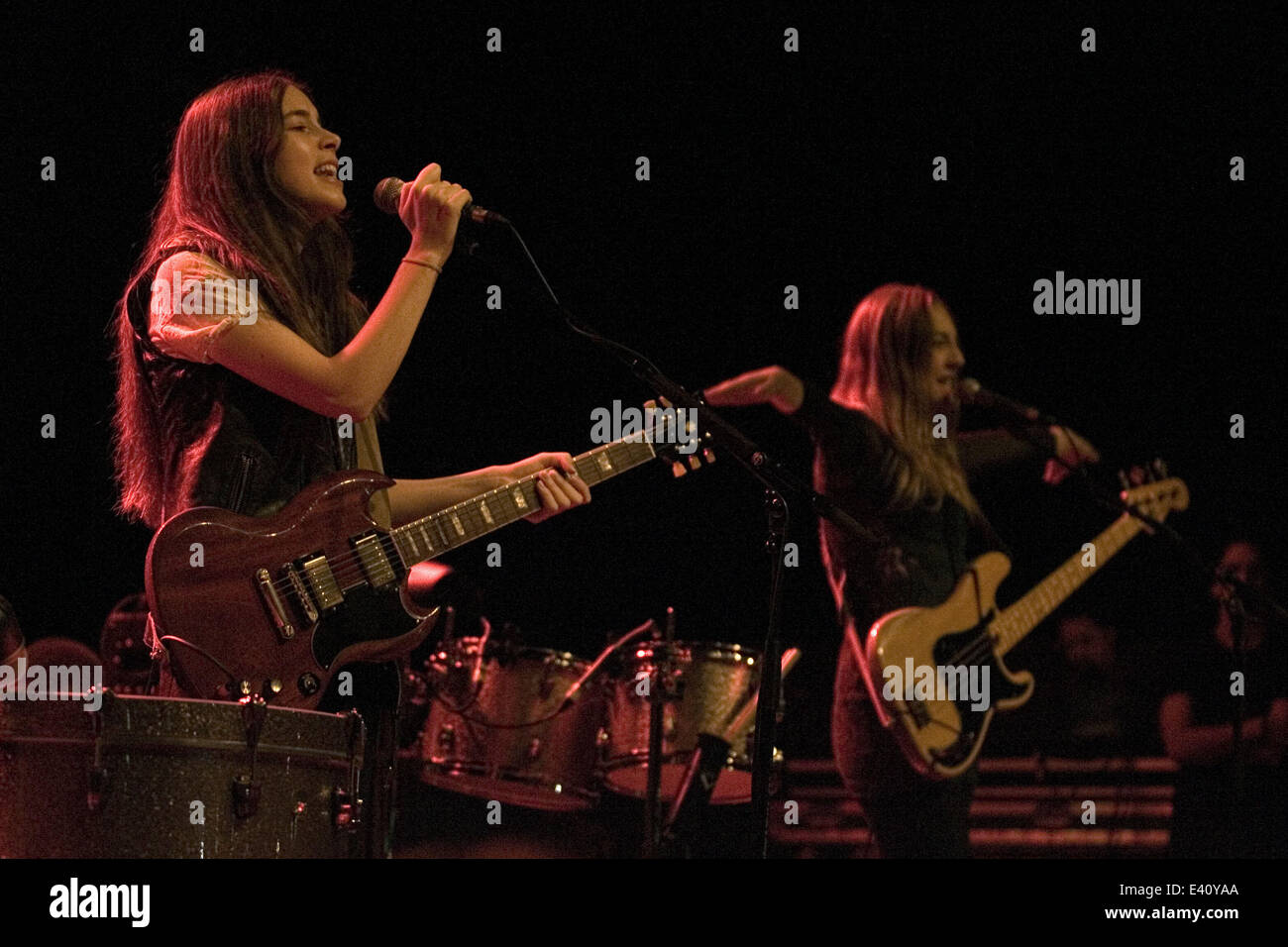 Haim performing live in concert at the O2 ABC in Glasgow Featuring ...