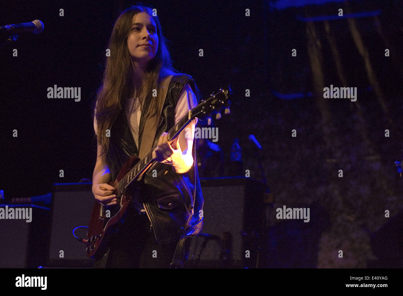 Haim performing live in concert at the O2 ABC in Glasgow Featuring ...